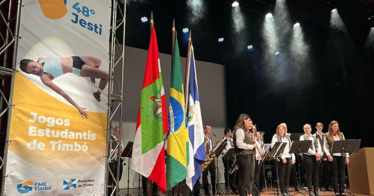 Timbó inicia 48º JESTI com homenagens a atletas olímpicos – Misturebas News